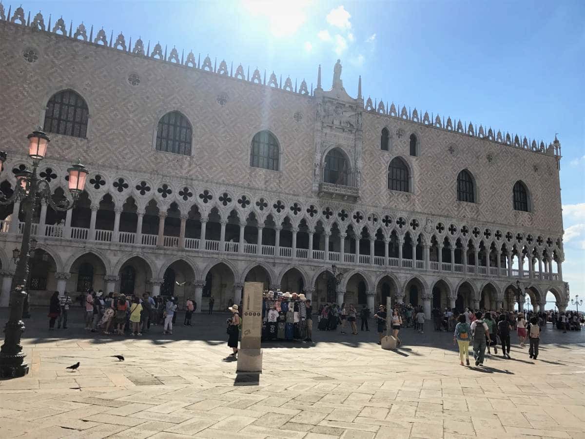 Doge's Palace Secret Itineraries Tour – Expert Guides - Dark Rome