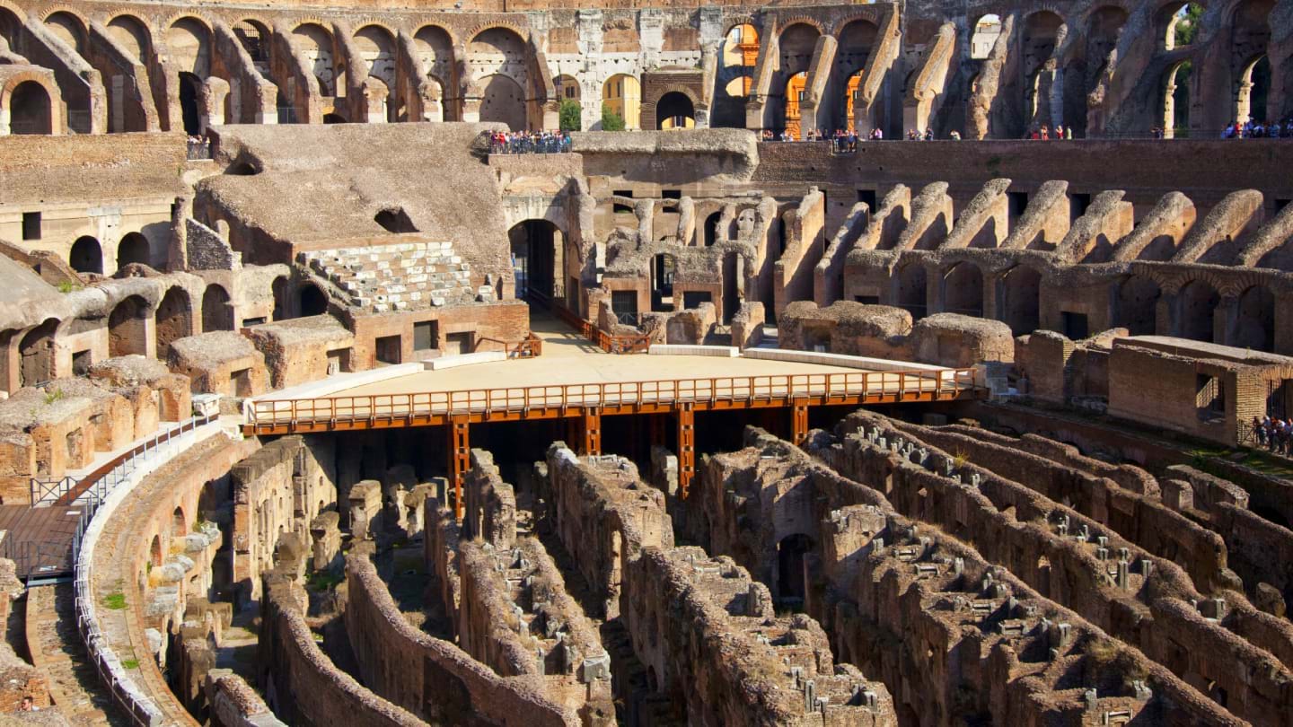 Colosseum and Roman Forum Tour – Top Rated Tours - Dark Rome